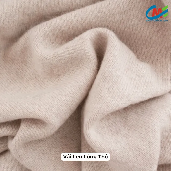 Vải len là gì? Tất tần tật từ phân loại đến ứng dụng